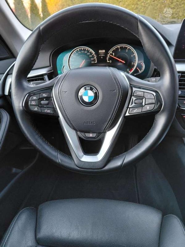 Zils BMW 540 2017 Viļņa, ar dzinēja tilpumu 2.99 L un nobraukumu 289 tūkst. km par 14500 €, foto 11 vietnē AUTOMOTO.COM.LV