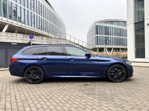 Blue BMW 540 2017 in Vilnius, with an engine capacity of 3.00 L and mileage of 182 thousand km for 19500 €, photo 4 on AUTOMOTO.COM.LV