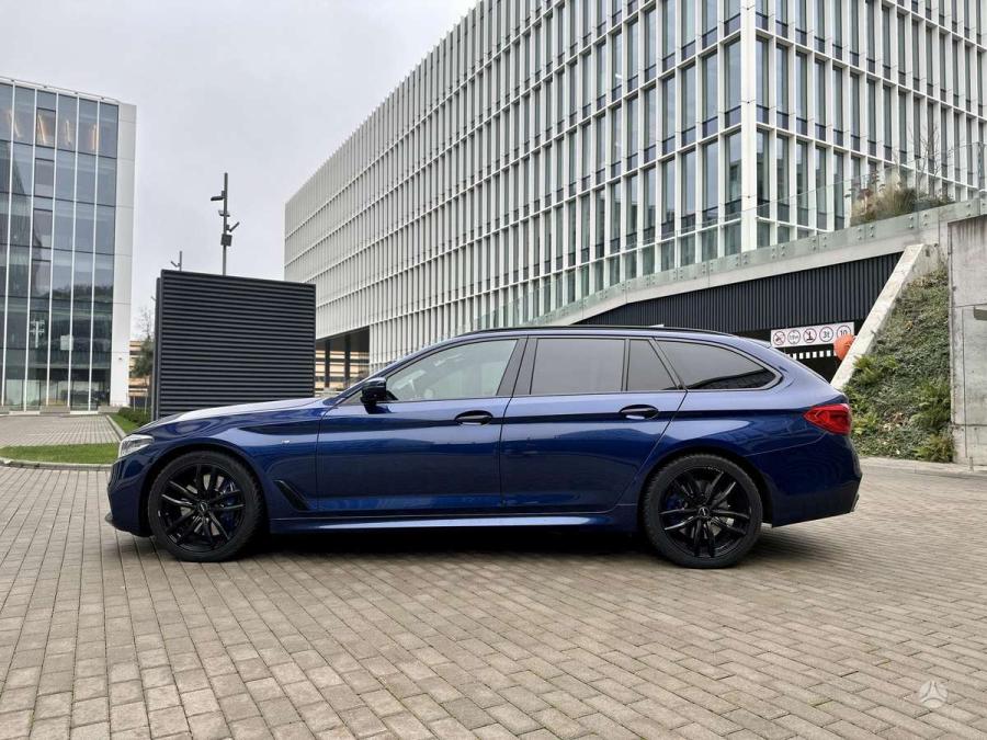 Blue BMW 540 2017 in Vilnius, with an engine capacity of 3.00 L and mileage of 182 thousand km for 19500 €, photo 5 on AUTOMOTO.COM.LV