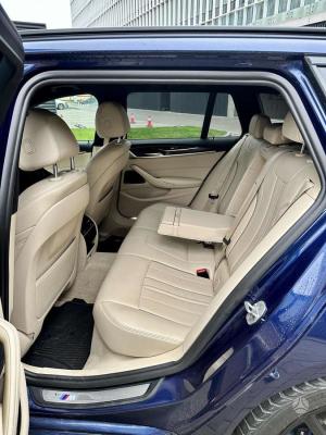 Blue BMW 540 2017 in Vilnius, with an engine capacity of 3.00 L and mileage of 182 thousand km for 19500 €, photo 10 on AUTOMOTO.COM.LV