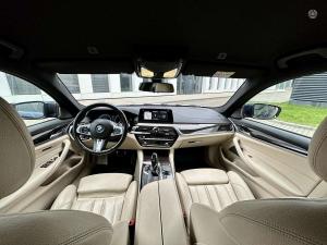 Blue BMW 540 2017 in Vilnius, with an engine capacity of 3.00 L and mileage of 182 thousand km for 19500 €, photo 11 on AUTOMOTO.COM.LV