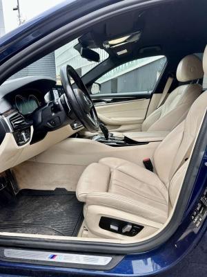 Blue BMW 540 2017 in Vilnius, with an engine capacity of 3.00 L and mileage of 182 thousand km for 19500 €, photo 12 on AUTOMOTO.COM.LV