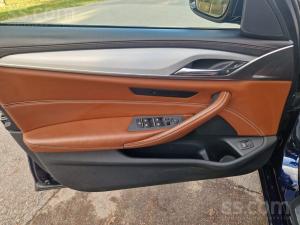 Zils BMW 540 2021 Rīga, ar dzinēja tilpumu 3.00 L un nobraukumu 222 tūkst. km par 33000 €, foto 16 vietnē AUTOMOTO.COM.LV
