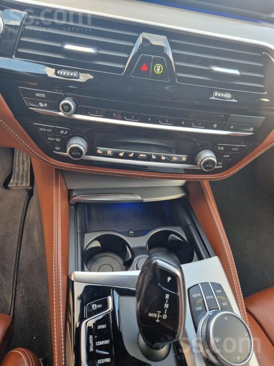 Zils BMW 540 2021 Rīga, ar dzinēja tilpumu 3.00 L un nobraukumu 222 tūkst. km par 33000 €, foto 22 vietnē AUTOMOTO.COM.LV