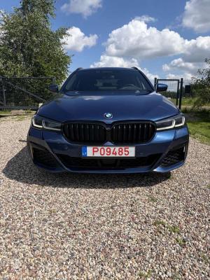 Blue BMW 540 2022 in Vievis, with an engine capacity of 2.99 L and mileage of 294 thousand km for 25500 €, photo 3 on AUTOMOTO.COM.LV