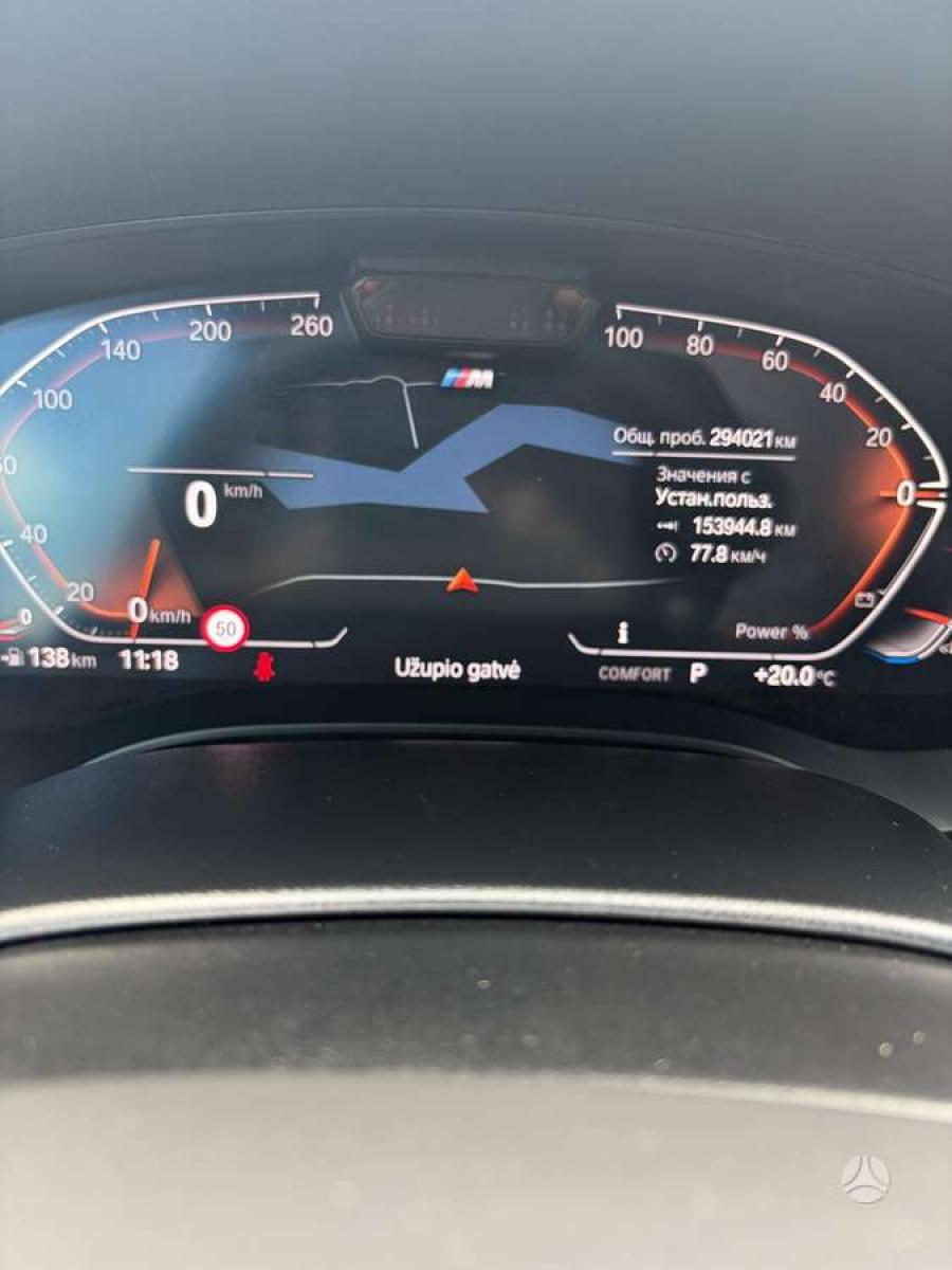 Blue BMW 540 2022 in Vievis, with an engine capacity of 2.99 L and mileage of 294 thousand km for 25500 €, photo 13 on AUTOMOTO.COM.LV