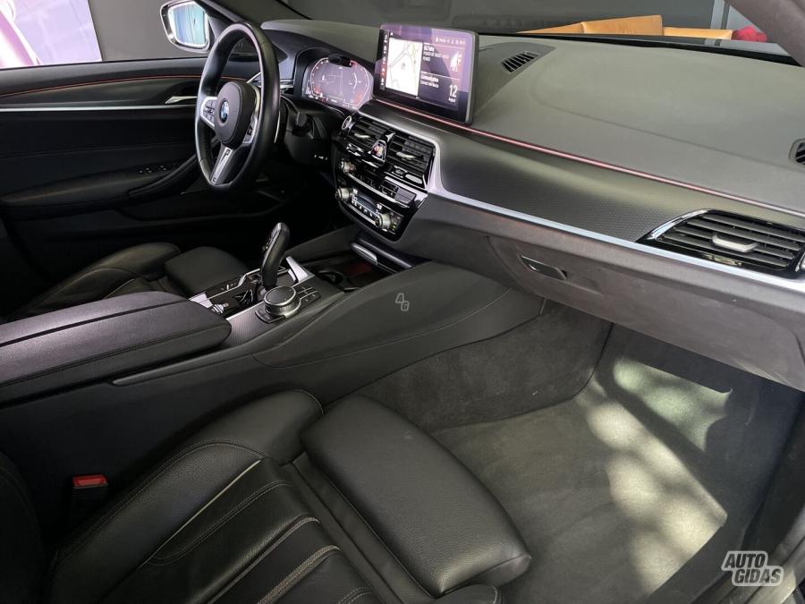Zils BMW 540 2023 Klaipėda, ar dzinēja tilpumu 3.00 L un nobraukumu 162 tūkst. km par 35991 €, foto 14 vietnē AUTOMOTO.COM.LV