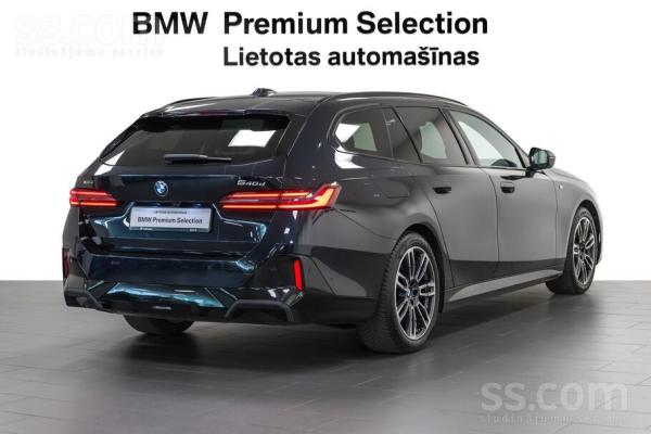 Zils BMW 540 2025 Rīga, ar dzinēja tilpumu 3.00 L un nobraukumu 51 tūkst. km par 67500 €, foto 2 vietnē AUTOMOTO.COM.LV