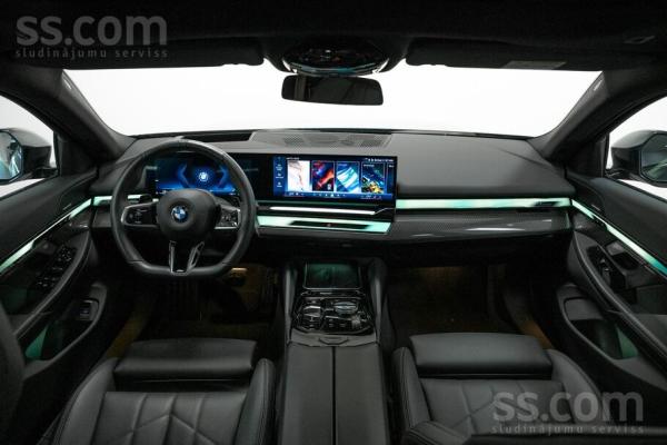 Zils BMW 540 2025 Rīga, ar dzinēja tilpumu 3.00 L un nobraukumu 51 tūkst. km par 67500 €, foto 4 vietnē AUTOMOTO.COM.LV