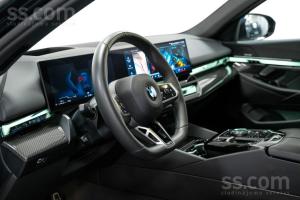 Zils BMW 540 2025 Rīga, ar dzinēja tilpumu 3.00 L un nobraukumu 51 tūkst. km par 67500 €, foto 11 vietnē AUTOMOTO.COM.LV