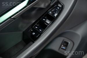 Zils BMW 540 2025 Rīga, ar dzinēja tilpumu 3.00 L un nobraukumu 51 tūkst. km par 67500 €, foto 26 vietnē AUTOMOTO.COM.LV