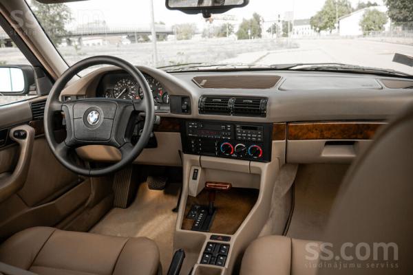 Zaļš BMW 540 1995 Daugavpils, ar dzinēja tilpumu 4.00 L un nobraukumu 300 tūkst. km par 14900 €, foto 9 vietnē AUTOMOTO.COM.LV