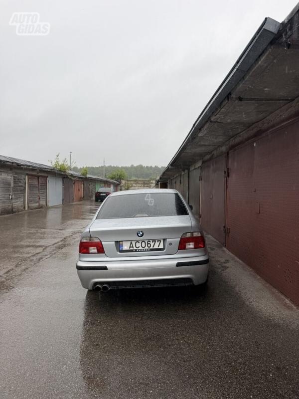 Pelēks BMW 540 1998 Kauņa, ar dzinēja tilpumu 4.40 L un nobraukumu 0 tūkst. km par 6600 €, foto 4 vietnē AUTOMOTO.COM.LV