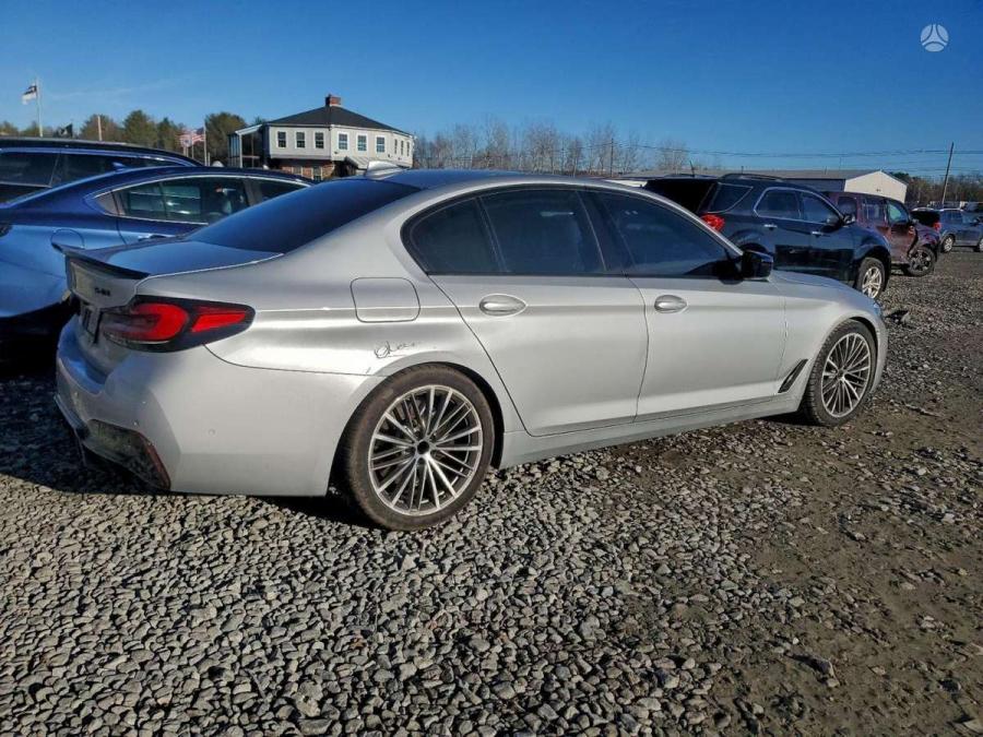 Pelēks BMW 540 2019 Klaipėda, ar dzinēja tilpumu 3.00 L un nobraukumu 93 tūkst. km par 15000 €, foto 3 vietnē AUTOMOTO.COM.LV