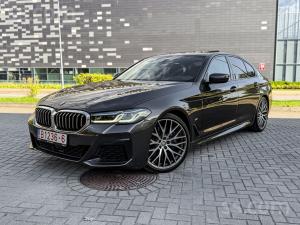 Pelēks BMW 540 2020 Jelgava, ar dzinēja tilpumu 3.00 L un nobraukumu 230 tūkst. km par 31700 €, foto 3 vietnē AUTOMOTO.COM.LV