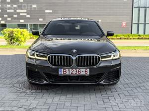 Pelēks BMW 540 2020 Jelgava, ar dzinēja tilpumu 3.00 L un nobraukumu 230 tūkst. km par 31700 €, foto 6 vietnē AUTOMOTO.COM.LV