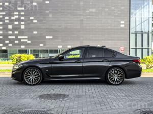 Pelēks BMW 540 2020 Jelgava, ar dzinēja tilpumu 3.00 L un nobraukumu 230 tūkst. km par 31700 €, foto 8 vietnē AUTOMOTO.COM.LV