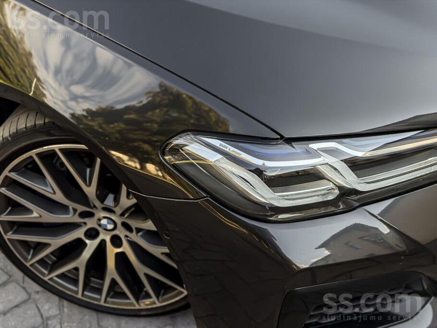 Pelēks BMW 540 2020 Jelgava, ar dzinēja tilpumu 3.00 L un nobraukumu 230 tūkst. km par 31700 €, foto 9 vietnē AUTOMOTO.COM.LV