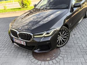 Pelēks BMW 540 2020 Jelgava, ar dzinēja tilpumu 3.00 L un nobraukumu 230 tūkst. km par 31700 €, foto 12 vietnē AUTOMOTO.COM.LV