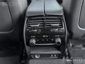 Pelēks BMW 540 2020 Jelgava, ar dzinēja tilpumu 3.00 L un nobraukumu 230 tūkst. km par 31700 €, foto 23 vietnē AUTOMOTO.COM.LV
