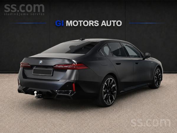 Pelēks BMW 540 2025 Rīga, ar dzinēja tilpumu 3.00 L un nobraukumu 73 tūkst. km par 72900 €, foto 3 vietnē AUTOMOTO.COM.LV