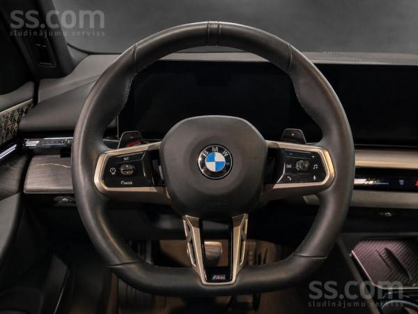 Pelēks BMW 540 2025 Rīga, ar dzinēja tilpumu 3.00 L un nobraukumu 73 tūkst. km par 72900 €, foto 9 vietnē AUTOMOTO.COM.LV
