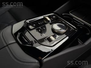 Grey BMW 540 2025 in Riga, with an engine capacity of 3.00 L and mileage of 73 thousand km for 72900 €, photo 17 on AUTOMOTO.COM.LV