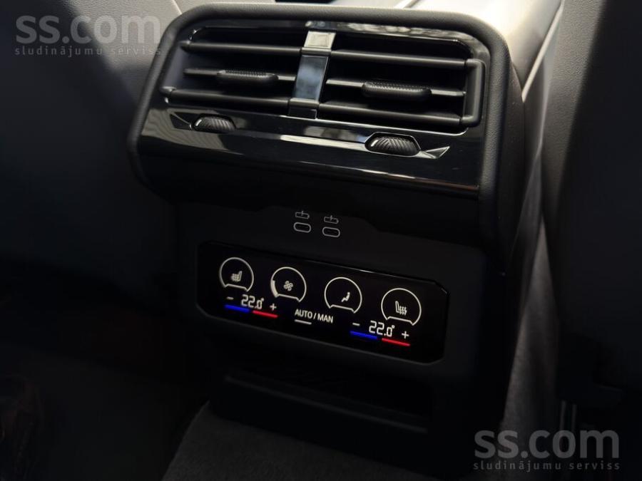 Grey BMW 540 2025 in Riga, with an engine capacity of 3.00 L and mileage of 73 thousand km for 72900 €, photo 18 on AUTOMOTO.COM.LV