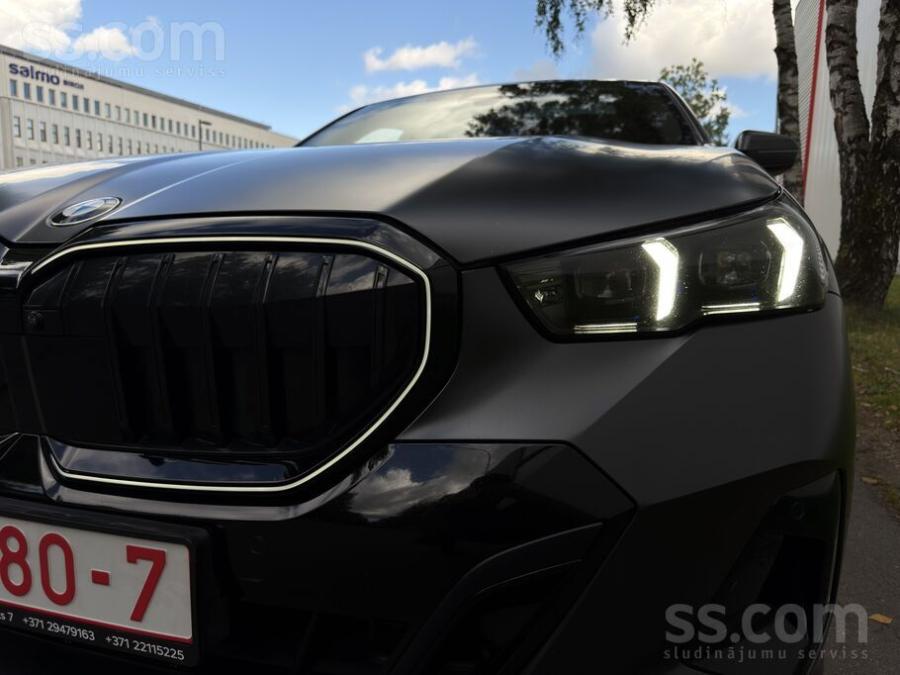 Grey BMW 540 2025 in Riga, with an engine capacity of 3.00 L and mileage of 73 thousand km for 72900 €, photo 24 on AUTOMOTO.COM.LV