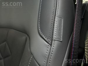 Grey BMW 540 2025 in Riga, with an engine capacity of 3.00 L and mileage of 73 thousand km for 72900 €, photo 26 on AUTOMOTO.COM.LV