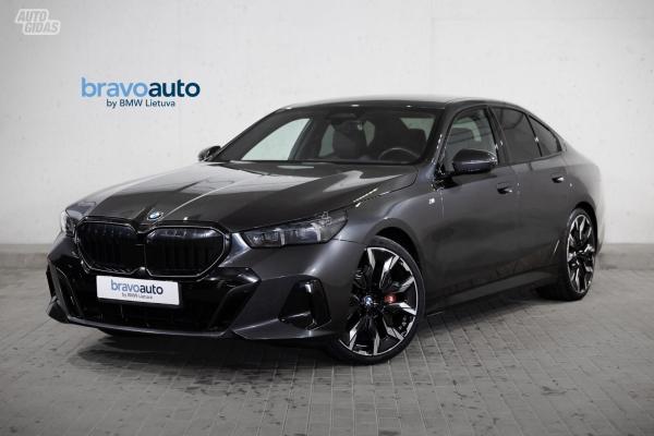 Grey BMW 540 2025 in Vilnius, with an engine capacity of 3.00 L and mileage of 64 thousand km for 65771 €, photo 1 on AUTOMOTO.COM.LV