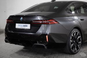Grey BMW 540 2025 in Vilnius, with an engine capacity of 3.00 L and mileage of 64 thousand km for 65771 €, photo 11 on AUTOMOTO.COM.LV