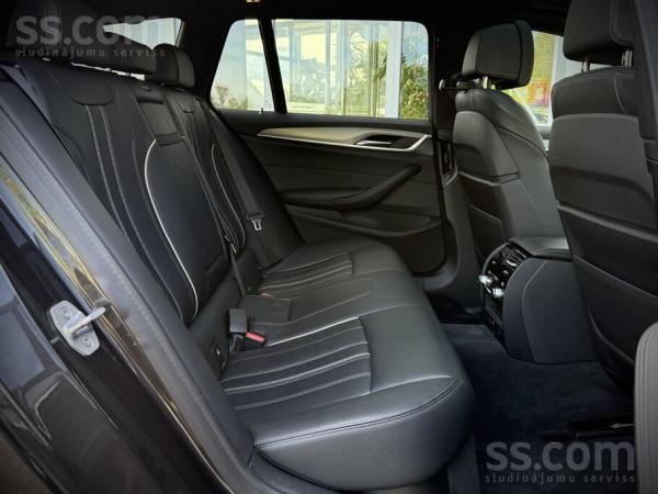 Pelēks BMW 540 2017 Tukums, ar dzinēja tilpumu 3.00 L un nobraukumu 270 tūkst. km par 21990 €, foto 9 vietnē AUTOMOTO.COM.LV