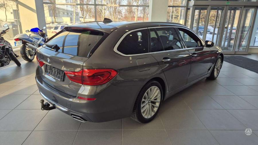 Pelēks BMW 540 2017 Marijampole, ar dzinēja tilpumu 2.99 L un nobraukumu 201 tūkst. km par 23999 €, foto 6 vietnē AUTOMOTO.COM.LV
