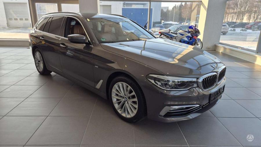 Pelēks BMW 540 2017 Marijampole, ar dzinēja tilpumu 2.99 L un nobraukumu 201 tūkst. km par 23999 €, foto 8 vietnē AUTOMOTO.COM.LV