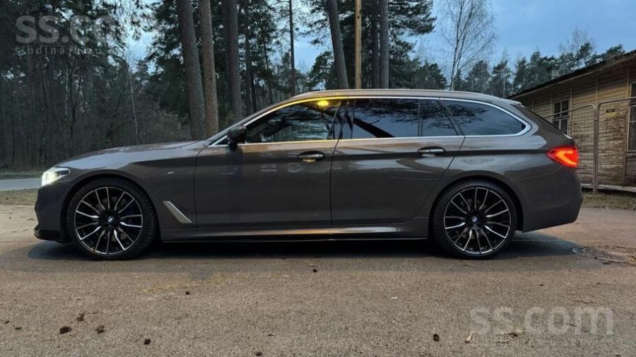 Pelēks BMW 540 2017 Rīga, ar dzinēja tilpumu 3.00 L un nobraukumu 270 tūkst. km par 24600 €, foto 23 vietnē AUTOMOTO.COM.LV