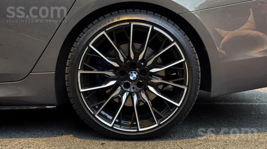 Pelēks BMW 540 2017 Rīga, ar dzinēja tilpumu 3.00 L un nobraukumu 270 tūkst. km par 24600 €, foto 25 vietnē AUTOMOTO.COM.LV