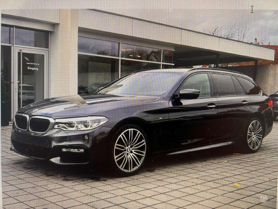 Pelēks BMW 540 2017 Panevēža, ar dzinēja tilpumu 2.99 L un nobraukumu 250 tūkst. km par 20900 €, foto 1 vietnē AUTOMOTO.COM.LV