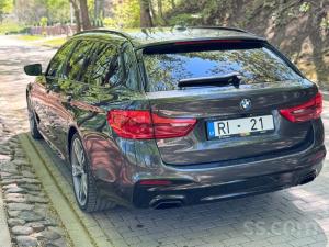 Grey BMW 540 2017 in Bauska, with an engine capacity of 4.00 L and mileage of 0 thousand km for 24370 €, photo 6 on AUTOMOTO.COM.LV
