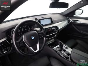 Grey BMW 540 2018 in Kaunas, with an engine capacity of 3.00 L and mileage of 97 thousand km for 32576 €, photo 9 on AUTOMOTO.COM.LV