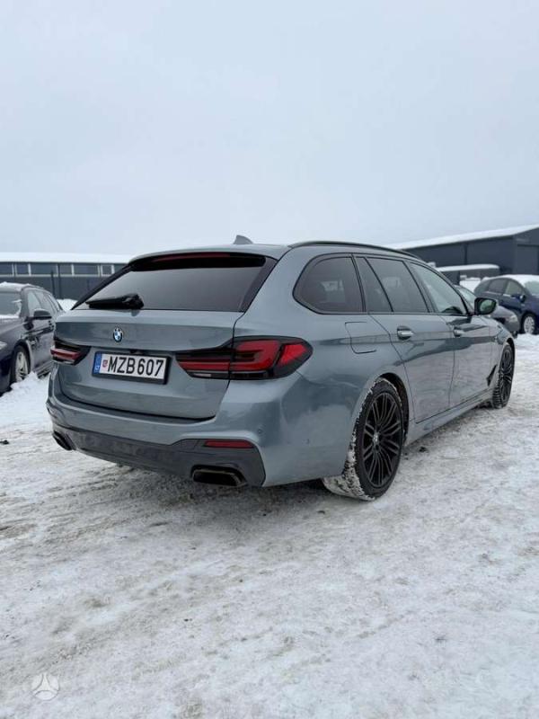 Pelēks BMW 540 2018 Kauņa, ar dzinēja tilpumu 2.99 L un nobraukumu 302 tūkst. km par 22999 €, foto 8 vietnē AUTOMOTO.COM.LV