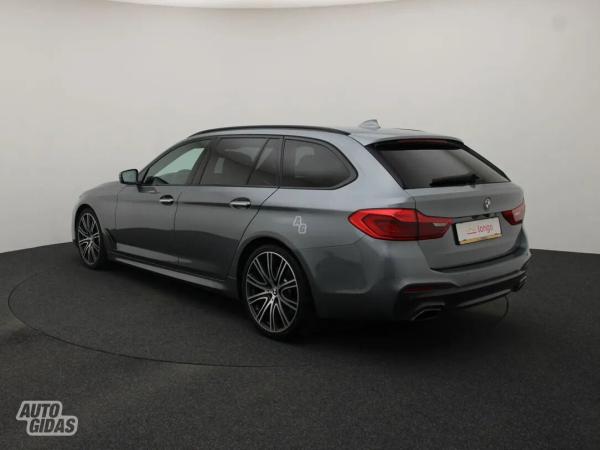 Pelēks BMW 540 2018 Viļņa, ar dzinēja tilpumu 3.00 L un nobraukumu 173 tūkst. km par 25899 €, foto 7 vietnē AUTOMOTO.COM.LV