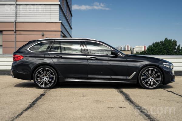Grey BMW 540 2018 in Riga, with an engine capacity of 3.00 L and mileage of 195 thousand km for 26499 €, photo 8 on AUTOMOTO.COM.LV