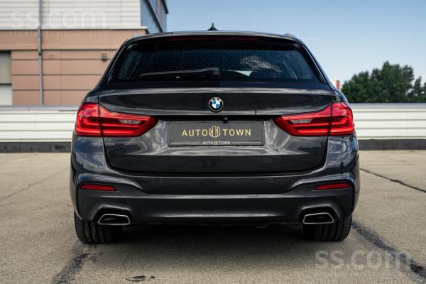 Grey BMW 540 2018 in Riga, with an engine capacity of 3.00 L and mileage of 195 thousand km for 26499 €, photo 9 on AUTOMOTO.COM.LV