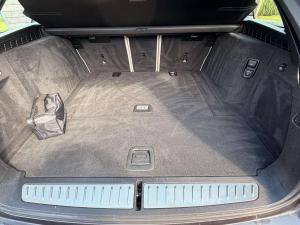 Grey BMW 540 2018 in Vilnius, with an engine capacity of 3.00 L and mileage of 206 thousand km for 22000 €, photo 6 on AUTOMOTO.COM.LV