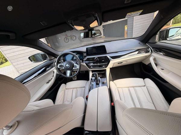 Pelēks BMW 540 2018 Viļņa, ar dzinēja tilpumu 3.00 L un nobraukumu 206 tūkst. km par 22000 €, foto 7 vietnē AUTOMOTO.COM.LV