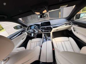 Grey BMW 540 2018 in Vilnius, with an engine capacity of 3.00 L and mileage of 206 thousand km for 22000 €, photo 8 on AUTOMOTO.COM.LV