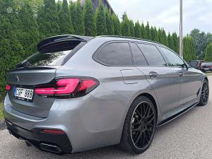 Grey BMW 540 2018 in Vilnius, with an engine capacity of 2.99 L and mileage of 63 thousand km for 23900 €, photo 4 on AUTOMOTO.COM.LV