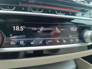 Grey BMW 540 2018 in Vilnius, with an engine capacity of 2.99 L and mileage of 63 thousand km for 23900 €, photo 51 on AUTOMOTO.COM.LV