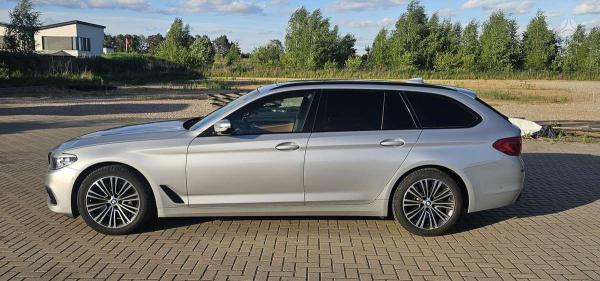 Grey BMW 540 2018 in Vilnius, with an engine capacity of 2.99 L and mileage of 292 thousand km for 16000 €, photo 1 on AUTOMOTO.COM.LV